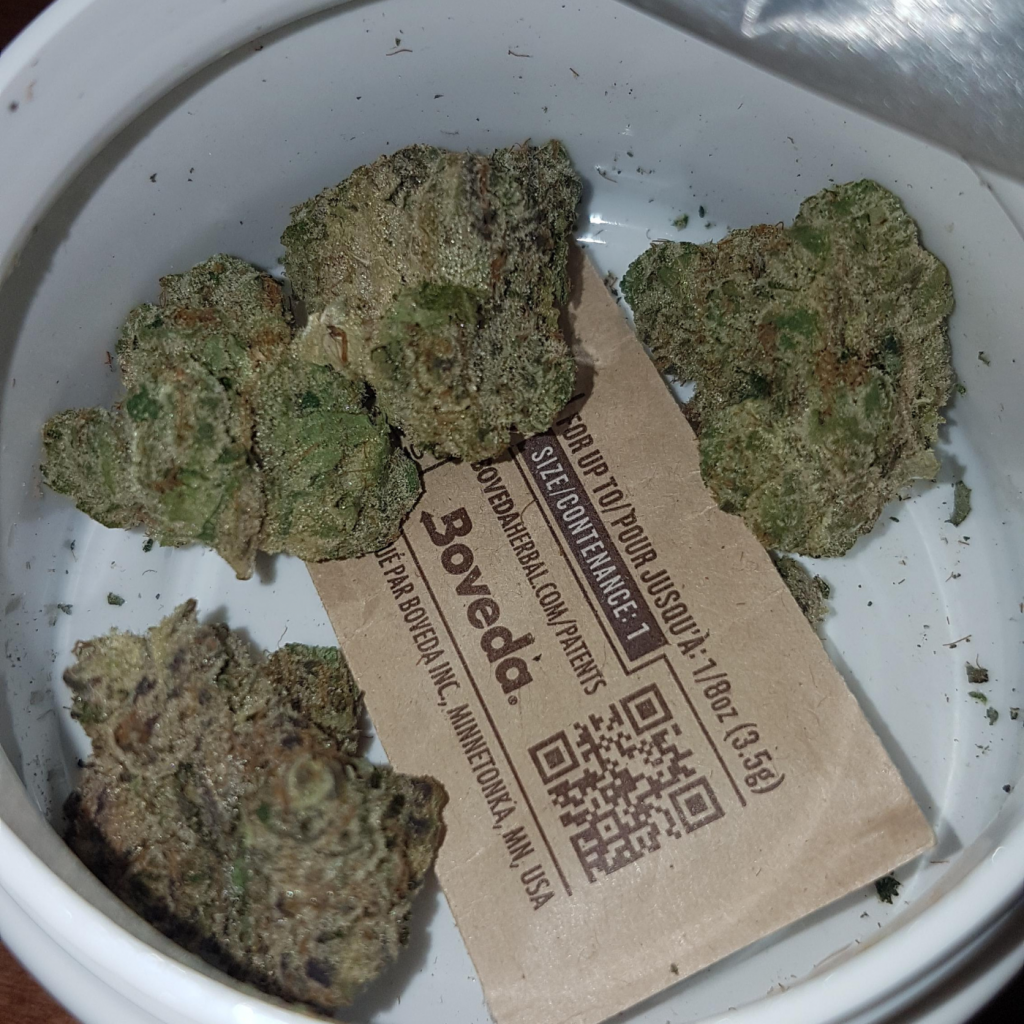 Pluto Weed Strain Granddaddy pluto strain indica or sativa